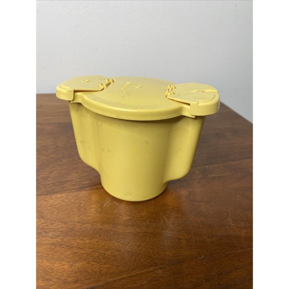 Tupperware | Kitchen | Vintage Tupperware Milk Creamer Pitcher 5779 ...